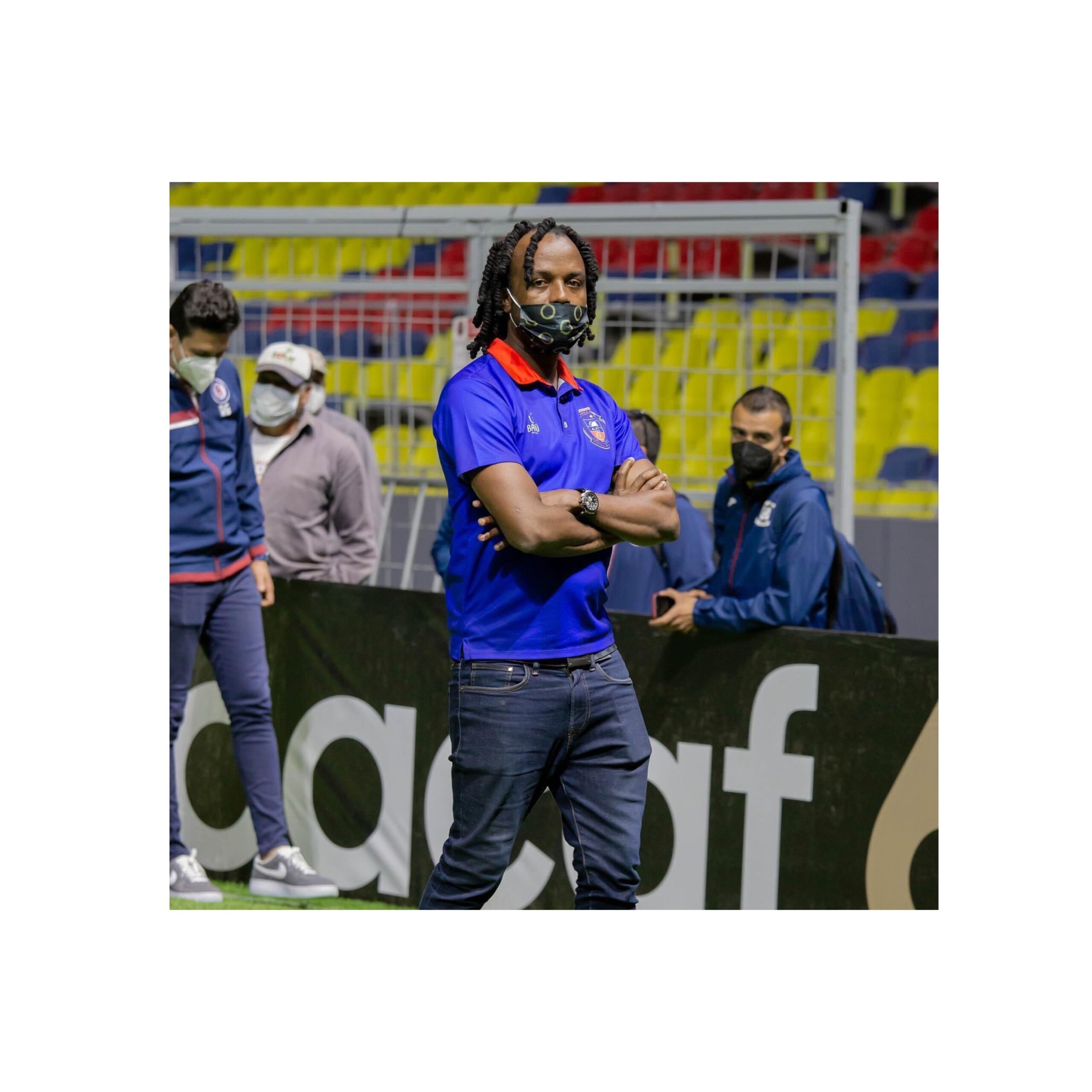 L'artiste Izolan tourne le dos à l'Arcahaie Football Club - Haiti24