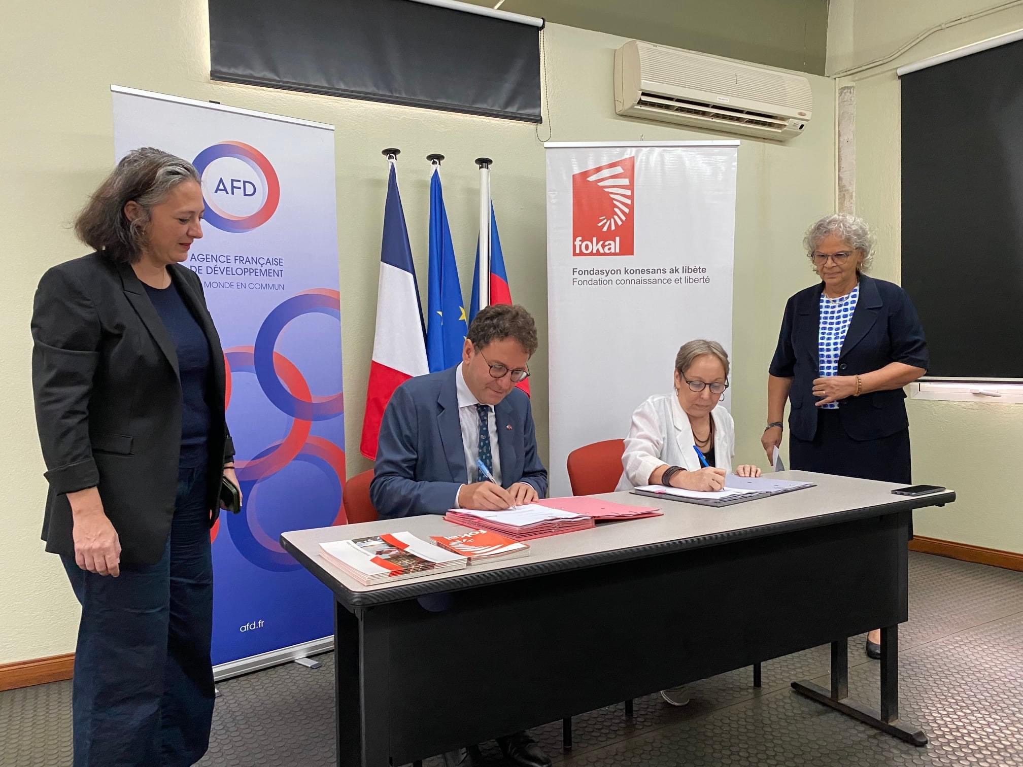 LEKOL NOU: l’ambassade de France en Haïti apporte son soutien financier ...