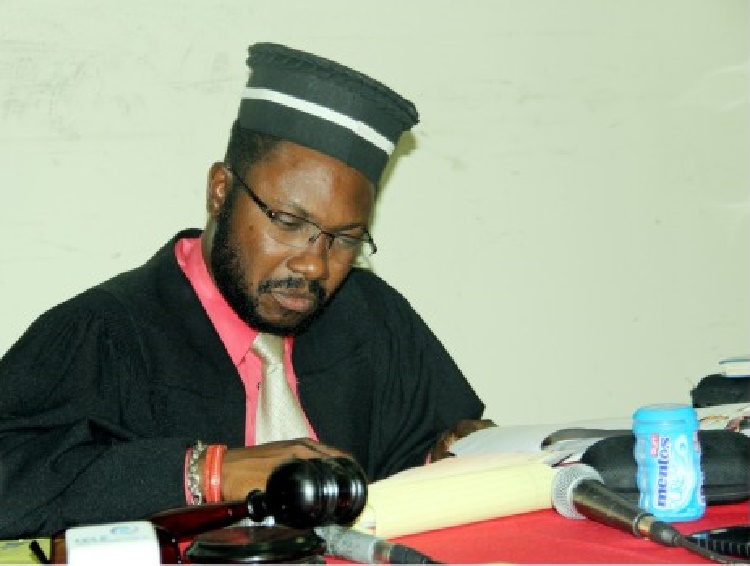 Dossier de corruption au CNE : Yves Germain Joseph exige des ...