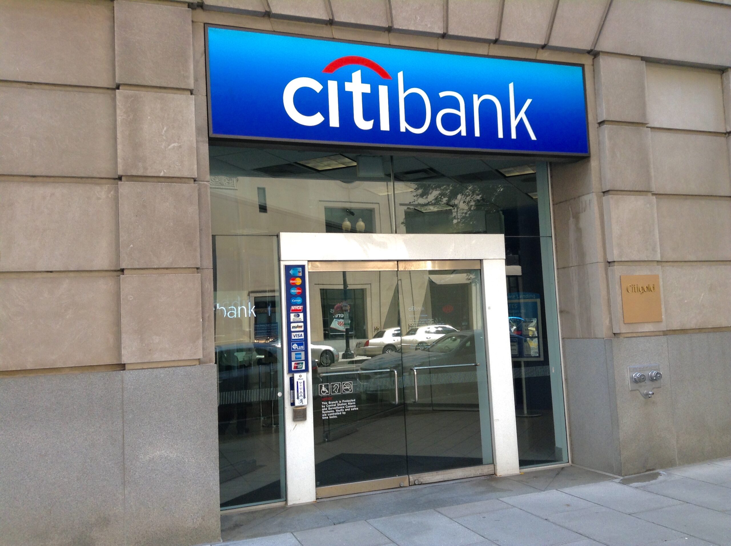 Après plus de 50 ans d’opérations, Citibank va tourner le dos à Haïti ...
